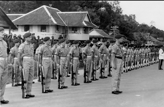 '42 Commando RM' | ͏